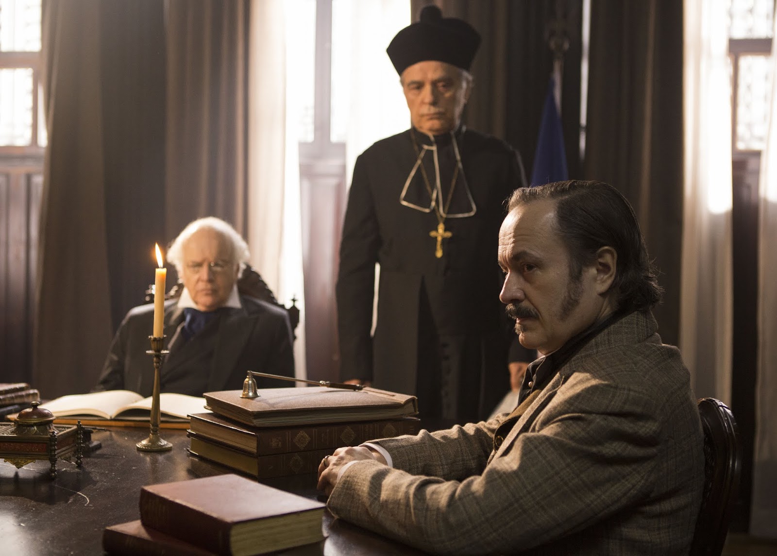 Trajetória de Allan Kardec, difusor do espiritismo, chega aos cinemas ...